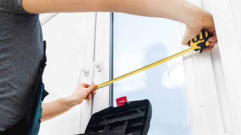 Hoe moet je een rolgordijn opmeten?